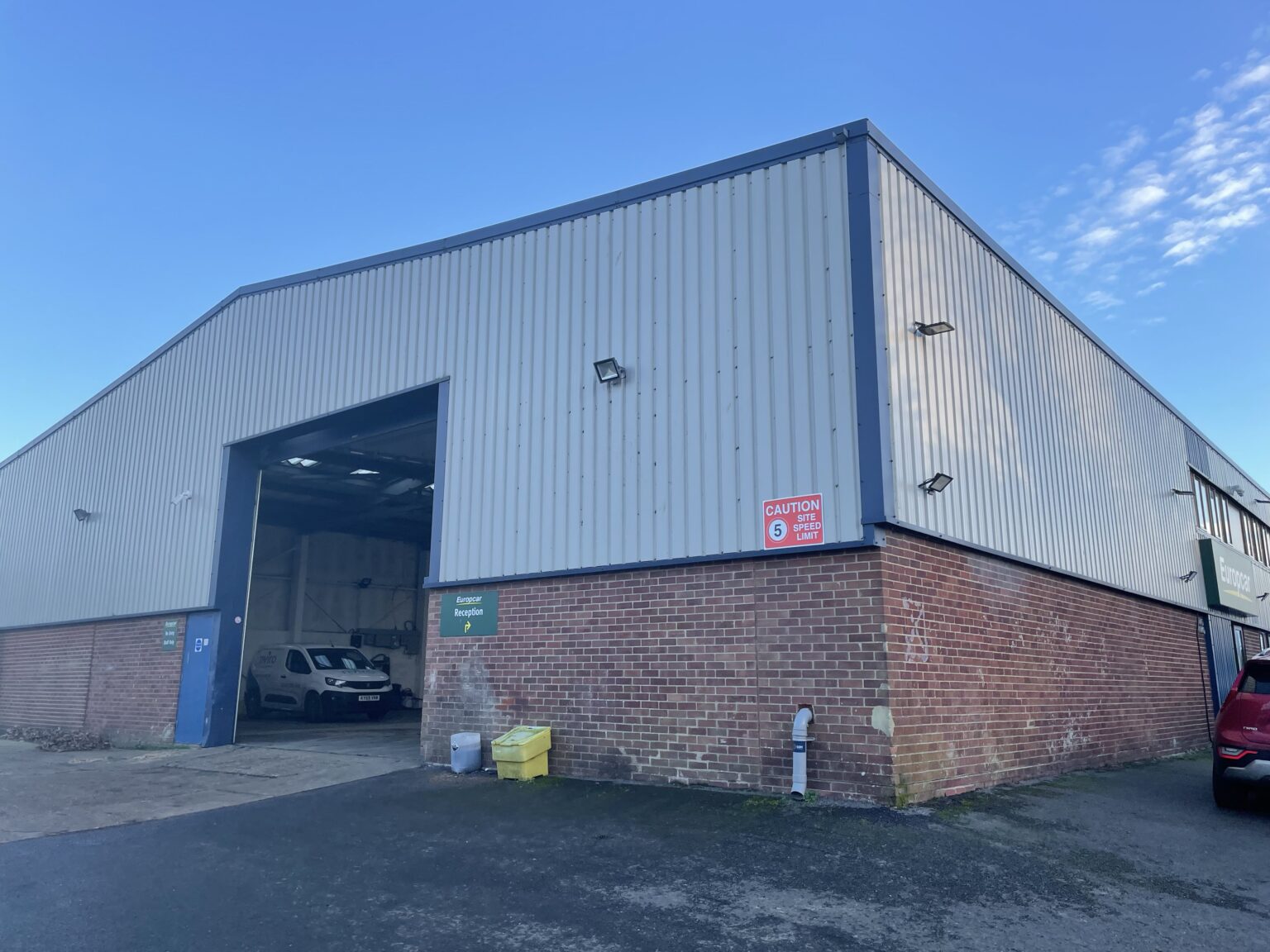 To Let - Warehouse - Fareham - Rapleys